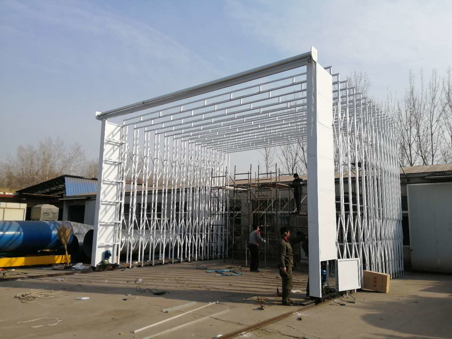 Retractable Paint Booth Moveable Save Installation Space CE Certificate